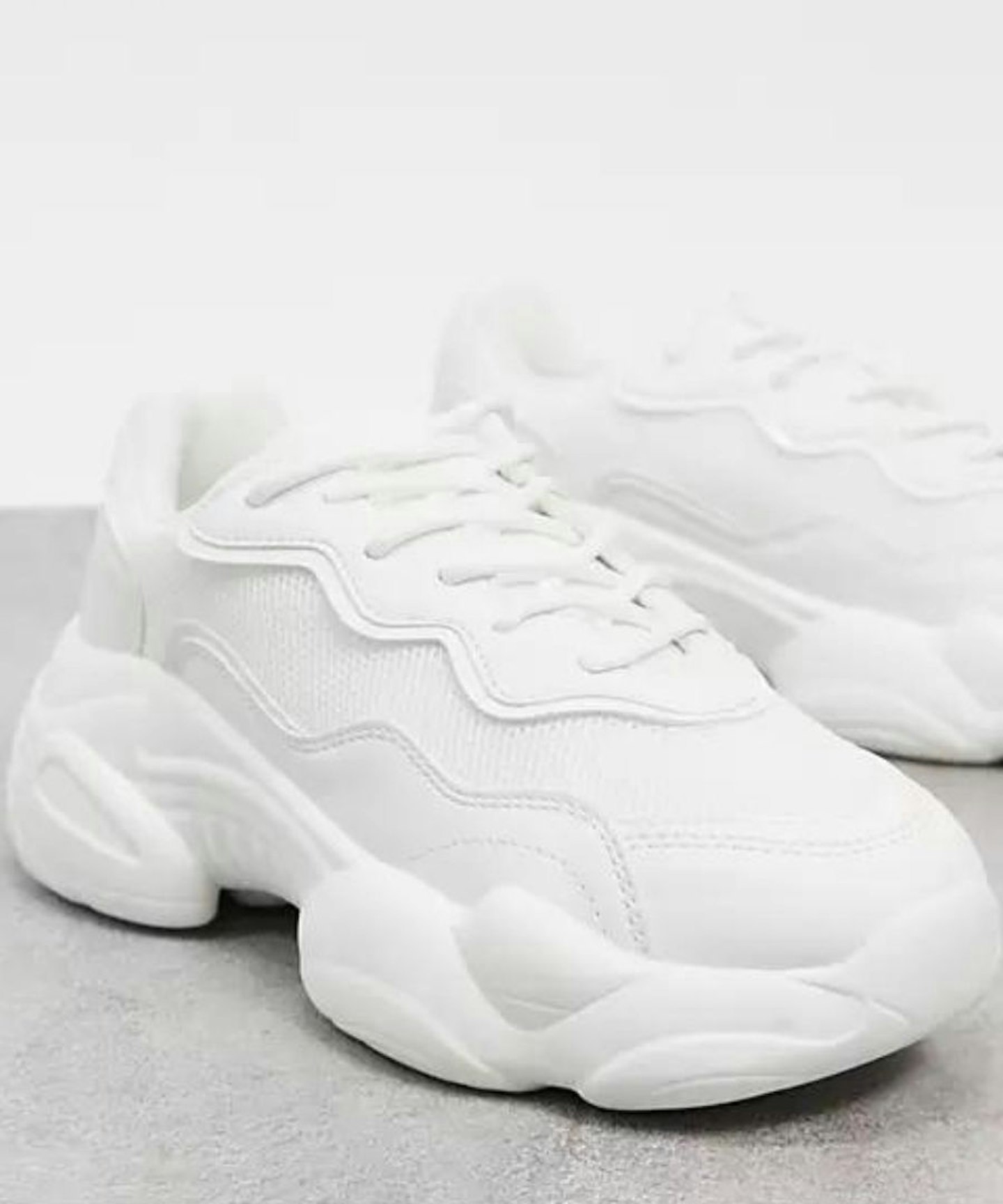 Airport outfits: What To Wear Before You Catch Your Flight