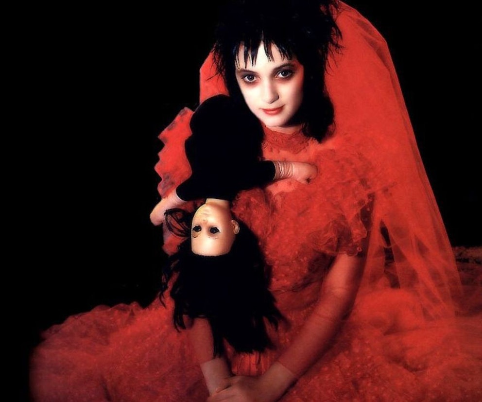 10 cult costumes you can STILL have delivered in time to win Halloween