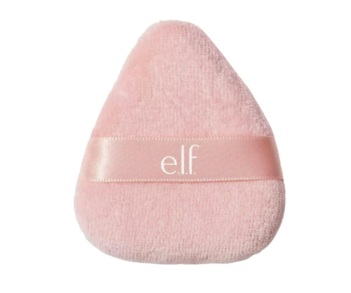 The Best Triangle Powder Puffs For A Supremely Flawless Base