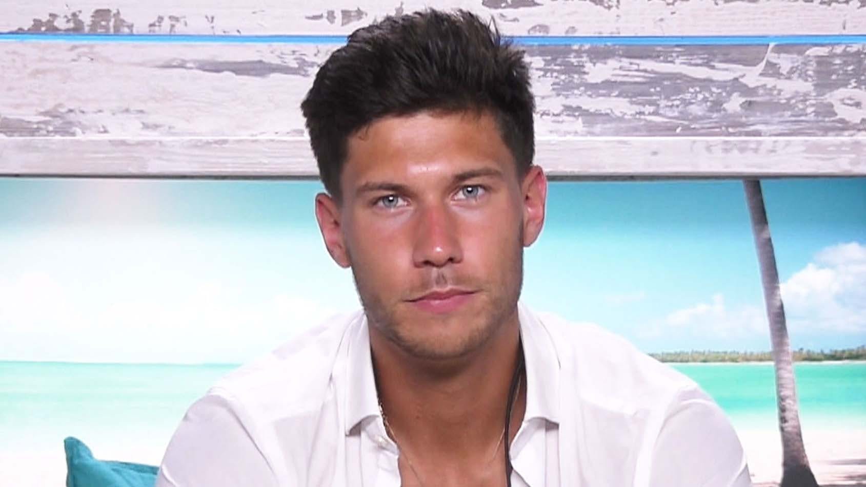 Jack Fowler posts THIRSTY topless snap and oh my | Entertainment | Heat