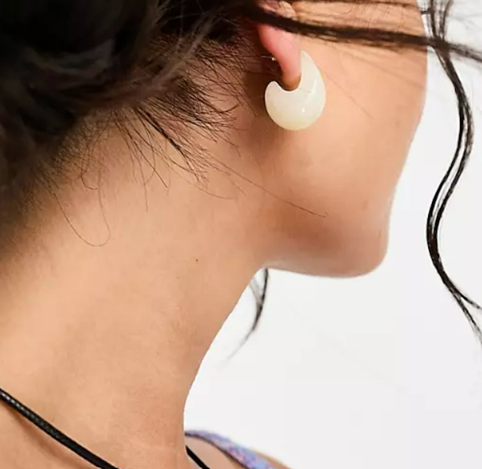 The best tear-drop earrings that give Bottega vibes