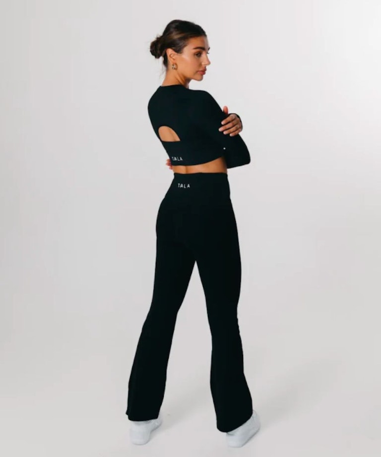 Best Flared Leggings: Where To Shop Yoga Pants