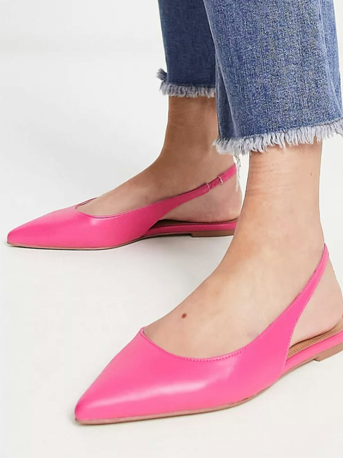 Ruby Matthews Outfits: Recreate Her Iconic Looks In Sex Education