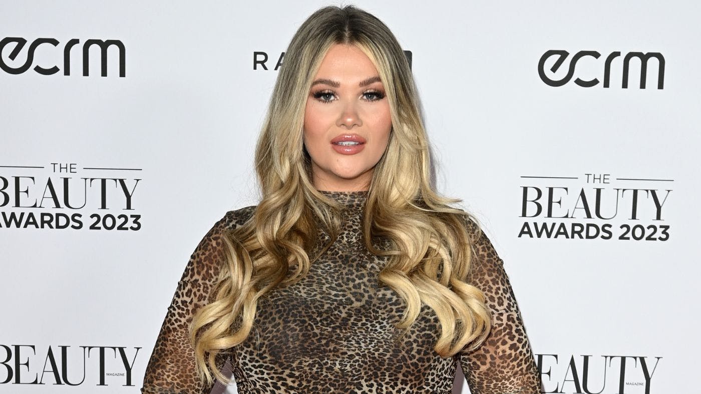 Love Island's Shaughna Phillips opens up on ’ripping the plaster off ...