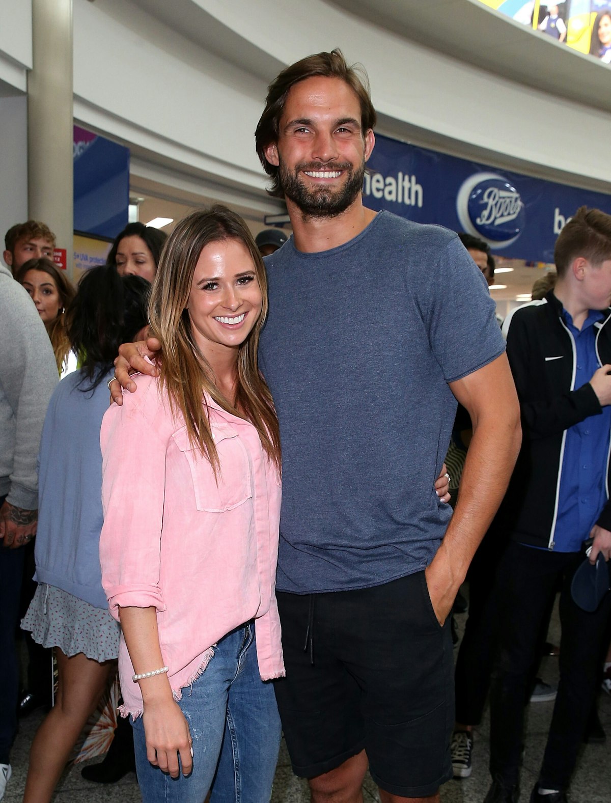 Camilla Thurlow reveals which Love Island co-stars she's still in touch ...