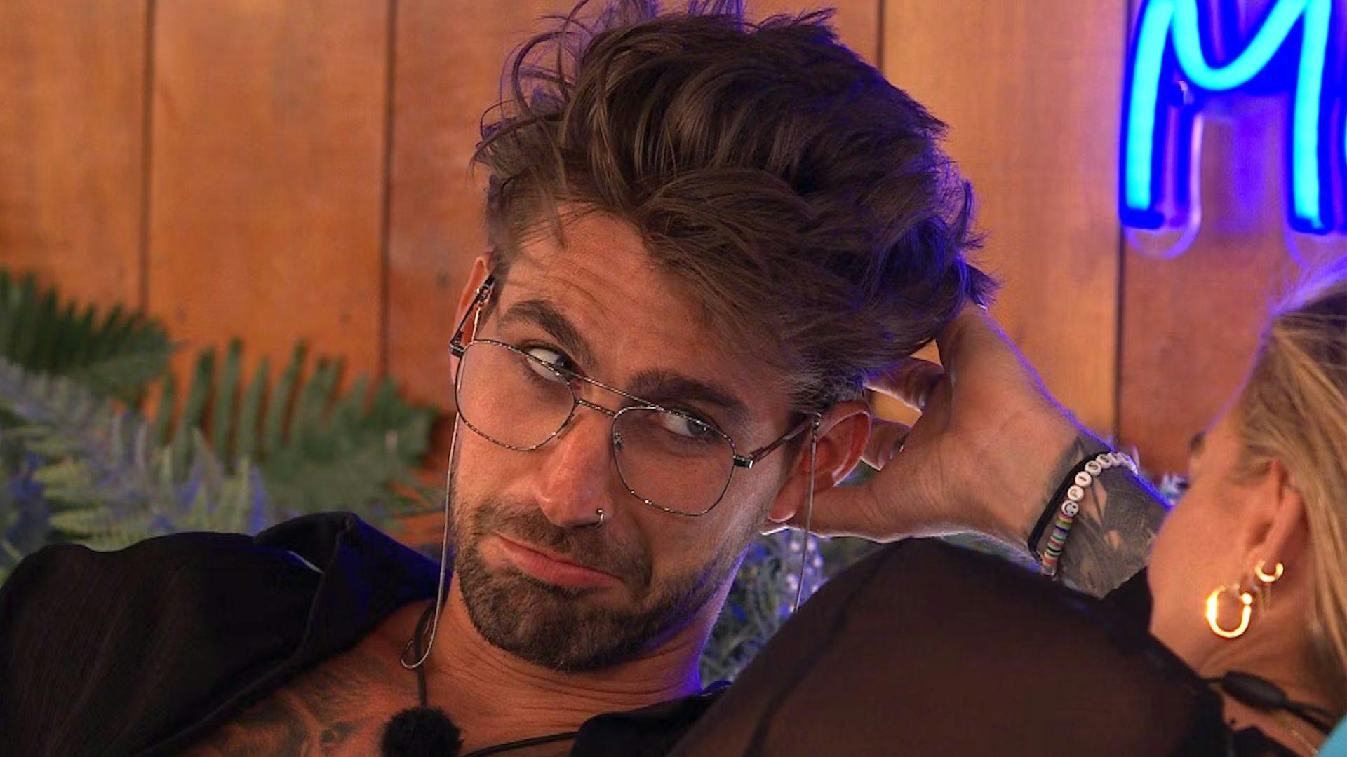 Love Island: Chris Taylor reveals what All Stars got ‘b*llocked’ for ...