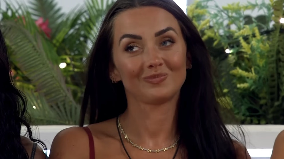 Love Island's Jess White: her age, her job, and her short-lived romance ...