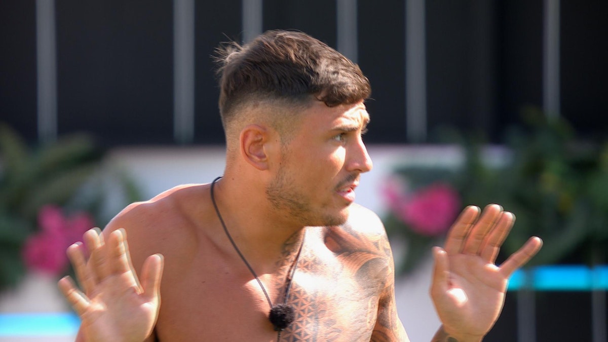 Love Island's Harry Baker: his age, job, Instagram and type on paper