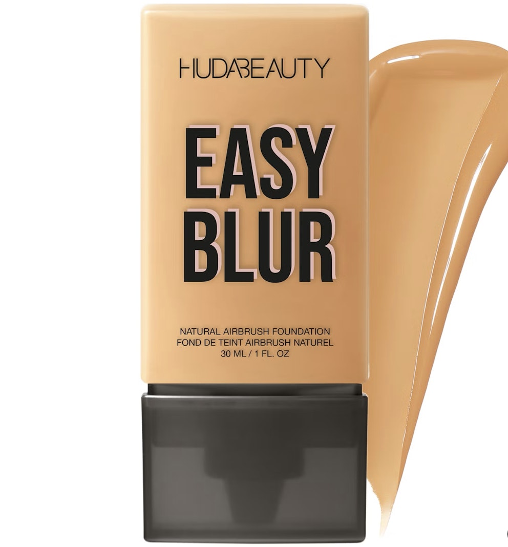 Huda Beauty Easy Blur Foundation Review: Three Beauty Editors Weigh In