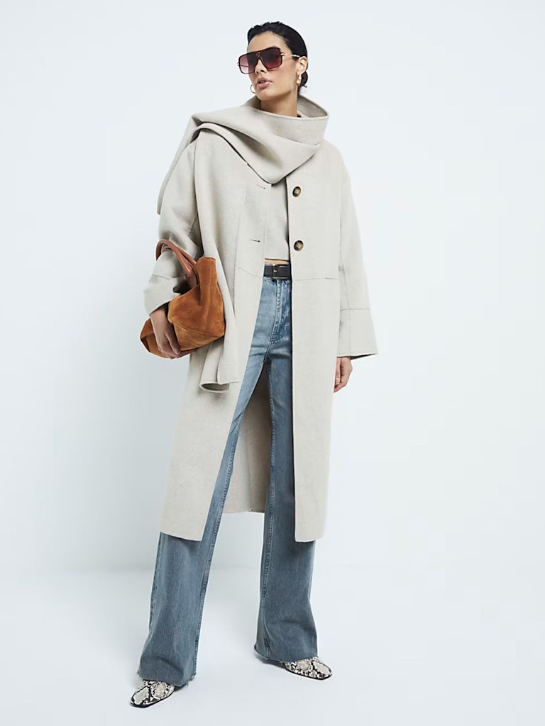 12 Best Scarf Coats To Wear For Autumn And Winter 2024