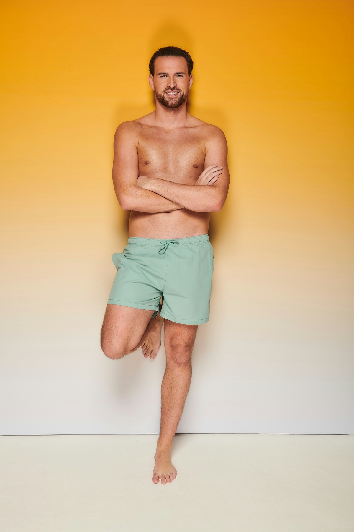 Love Island’s Ronnie Vint opens up on Harriett Blackmore’s return to ...