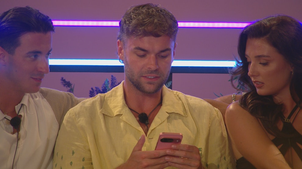 Love Island: The major red flag in Harry Cooksley and Rheo Parnell Casa ...