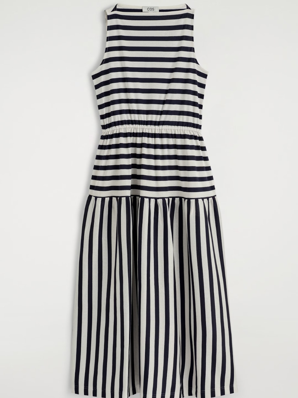 This COS dress is a chic summer staple - it's turning heads