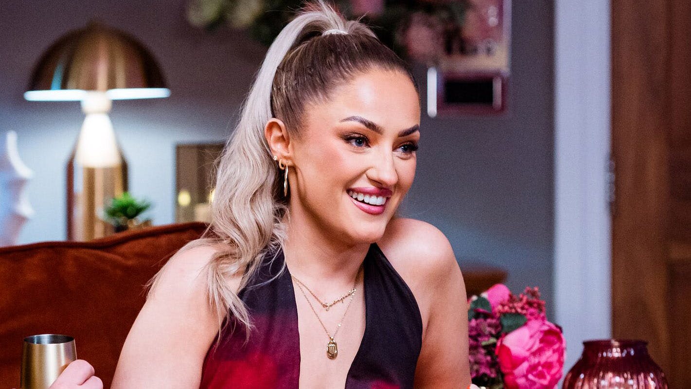 MAFS UK's Leigh Harris: her age, girlfriend and Leah split
