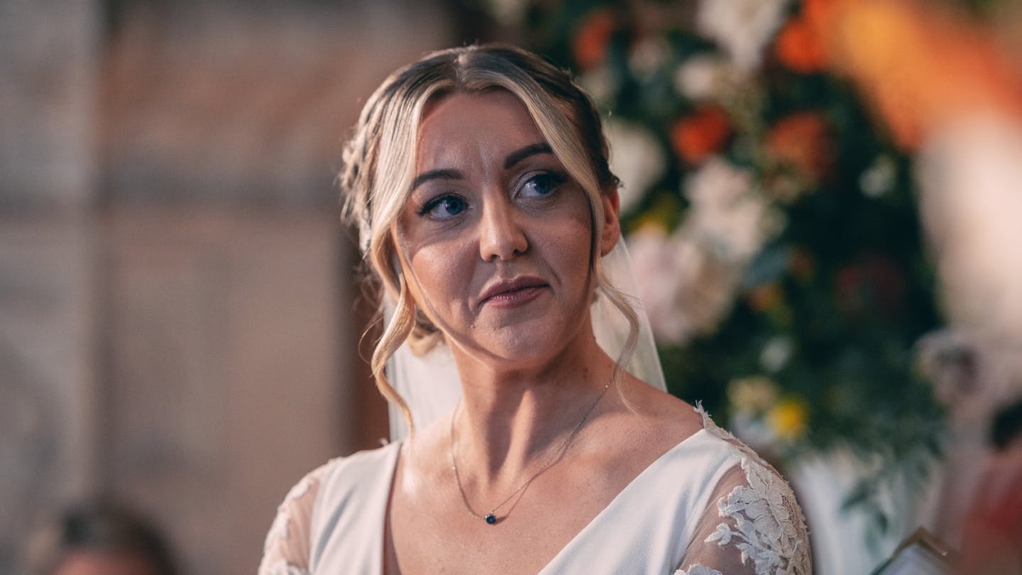 Married At First Sight's Sarah Gillanders: her age, job and Dean Vary ...