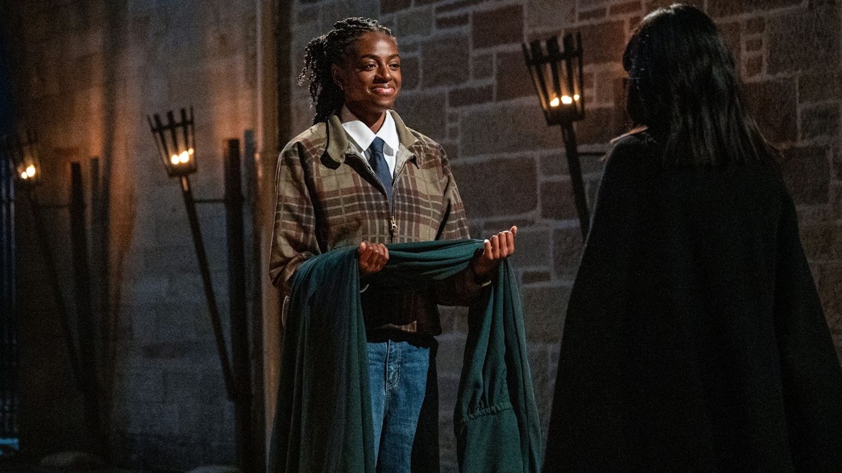 Who is the girlfriend of Celebrity Traitors star Cat Burns?