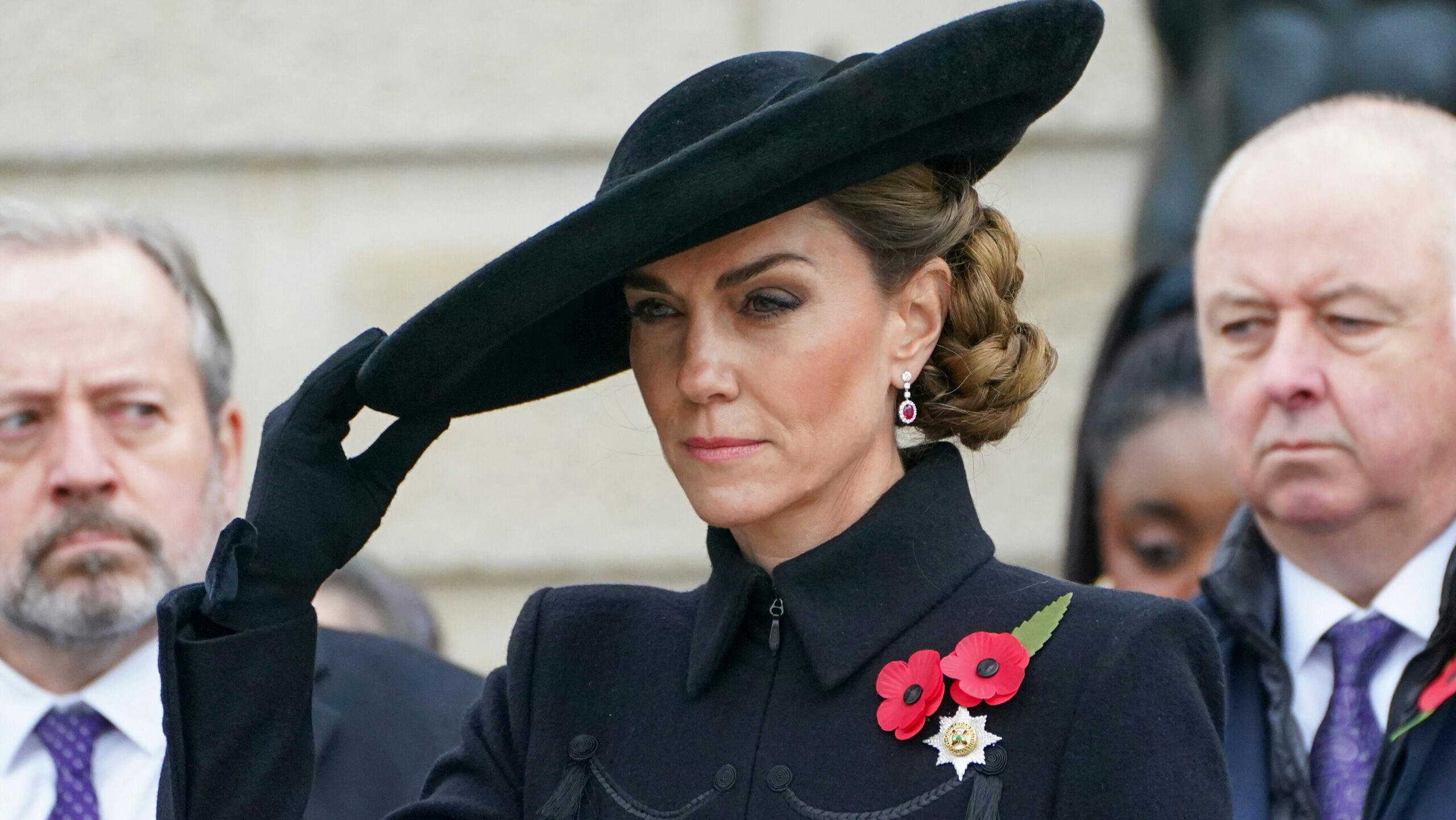 Kate Middleton's palace bust-up
