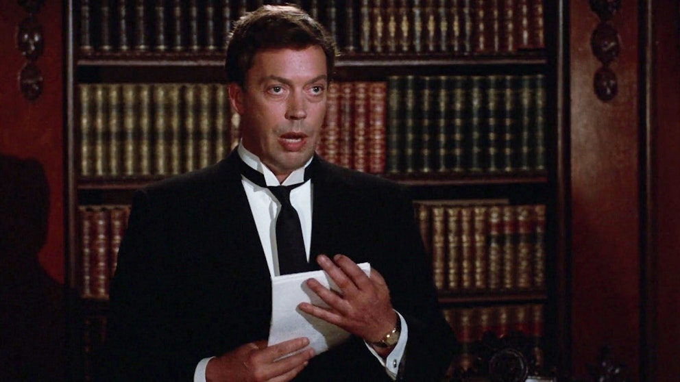 Tim Curry Reflects On His ‘exhausting Clue Role ‘he Never Draws Breath Exclusive Movies