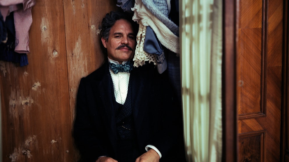 Poor Things Review – 'Absolutely batshit, utterly filthy and a true ...