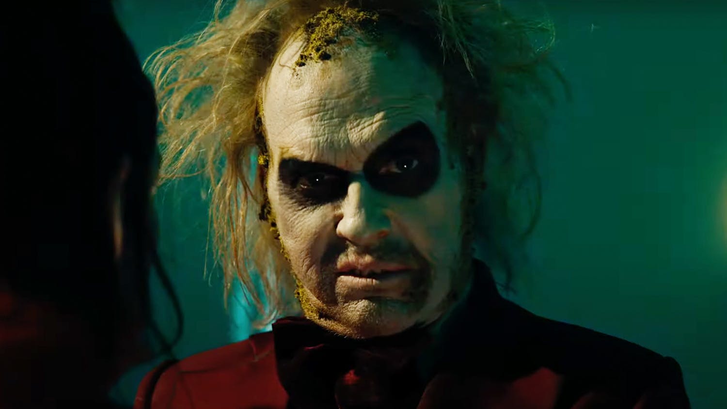 Beetlejuice Beetlejuice Trailer Takes Tim Burton And Michael Keaton ...