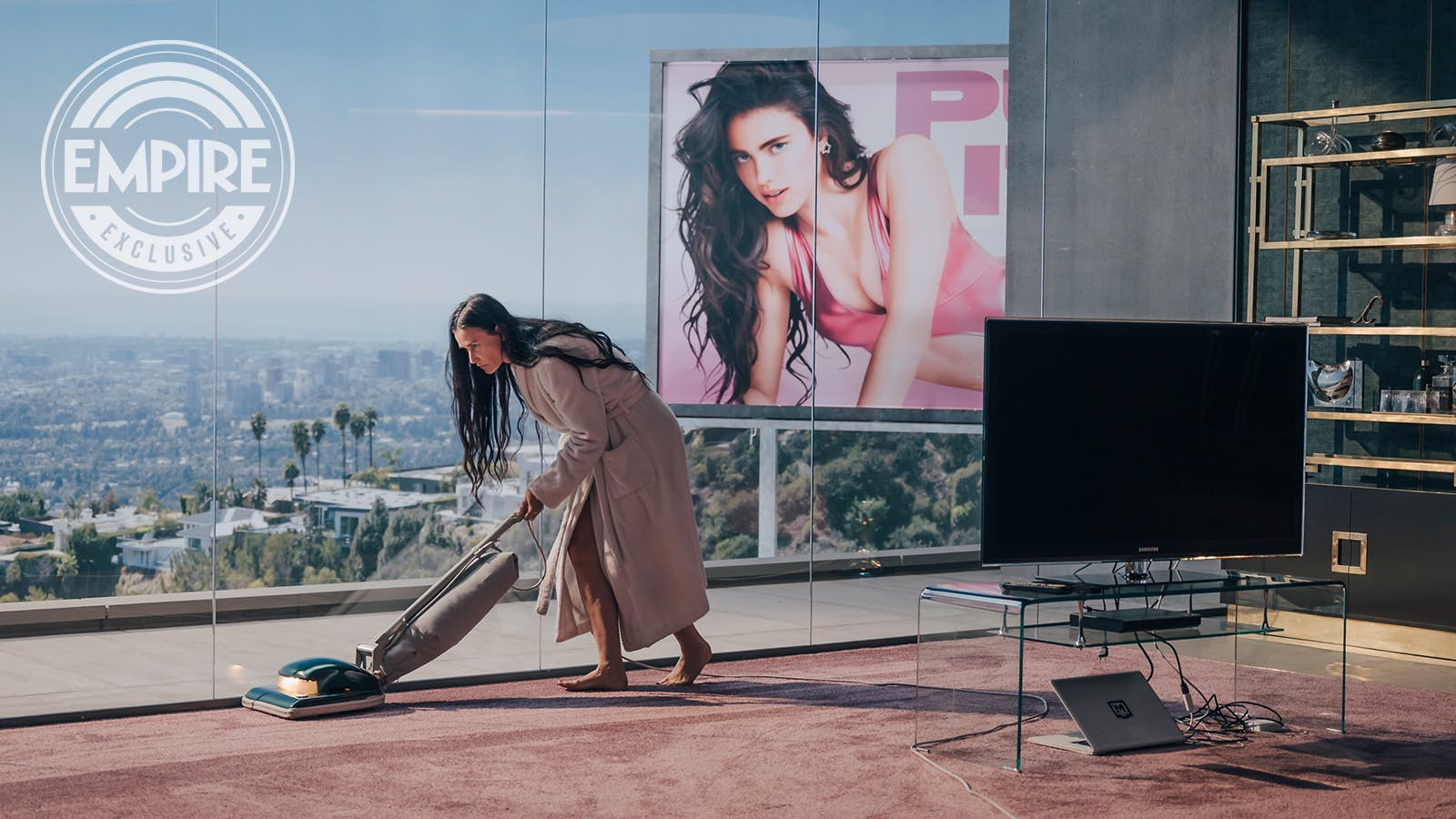 The Substance Review – 'An uproariously good time'