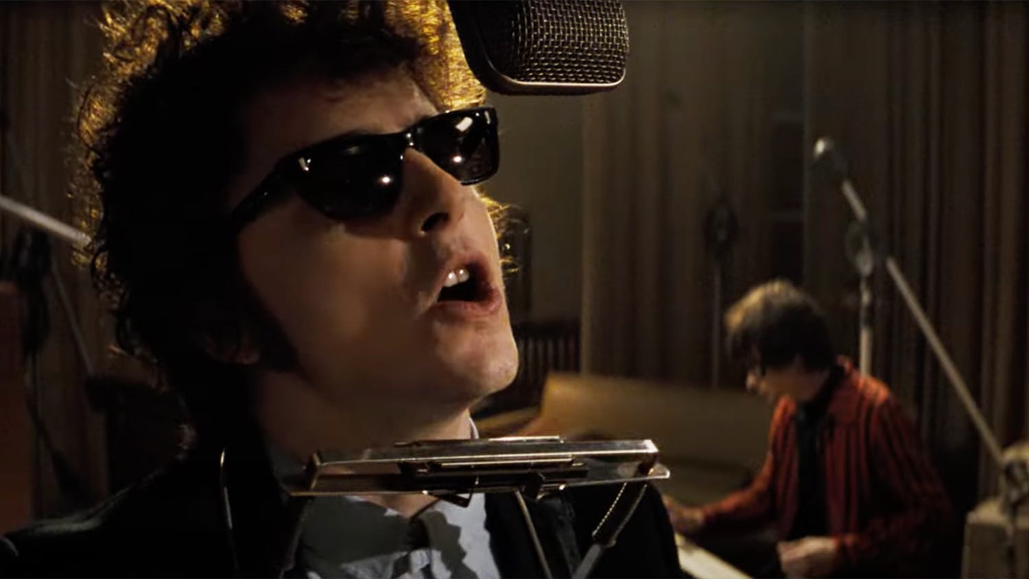 A Complete Unknown Trailer Sees Timothée Chalamet’s Bob Dylan Go Electric