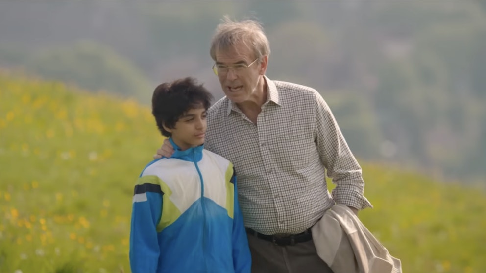 Giant review — 'a narrow loss, on points'