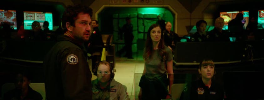 It’s Gerard Butler Vs Weather In The First Geostorm Teaser | Movies ...