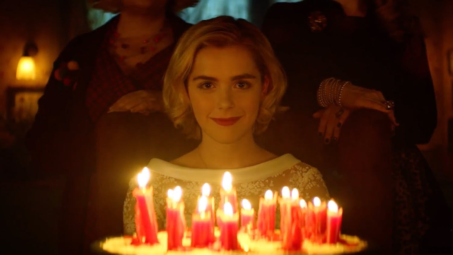 Chilling Adventures Of Sabrina Trailer Teases Dark And Scary Netflix ...