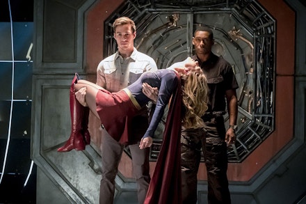 Duet: The Flash and Supergirl Musical Crossover — Review | Movies | Empire