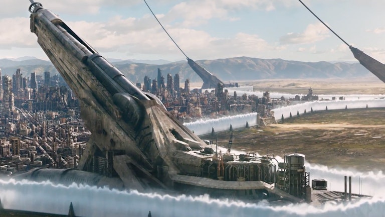 Robert Rodriguez Explains Alita: Battle Angel’s Vibrant Worlds | Movies ...