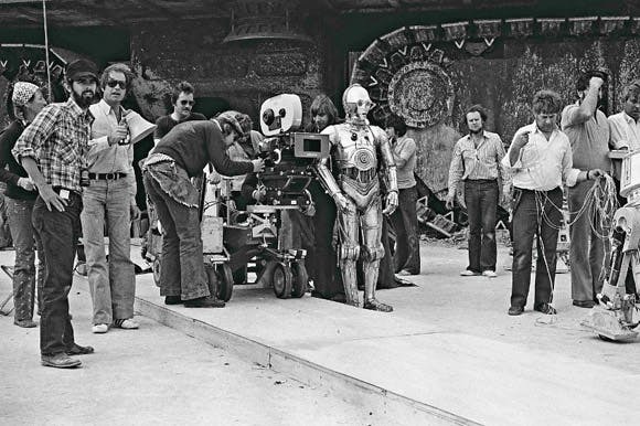 Mark Hamill Episodio Vii Mark Hamill On His Star Wars 9 Role And J.J.