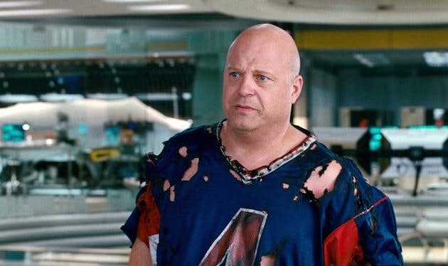 Michael Chiklis Strongman