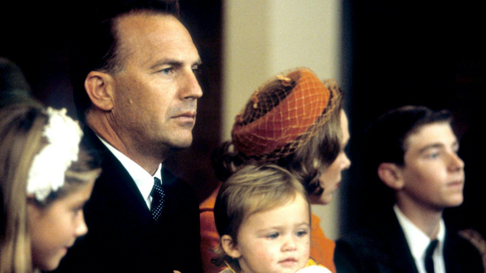 Thirteen Days Review | Movie - Empire