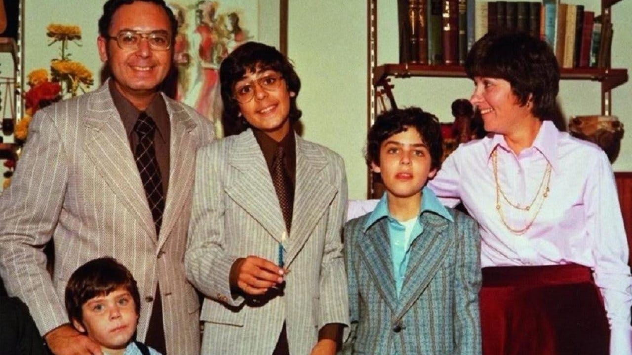 Capturing The Friedmans Review | Movie - Empire