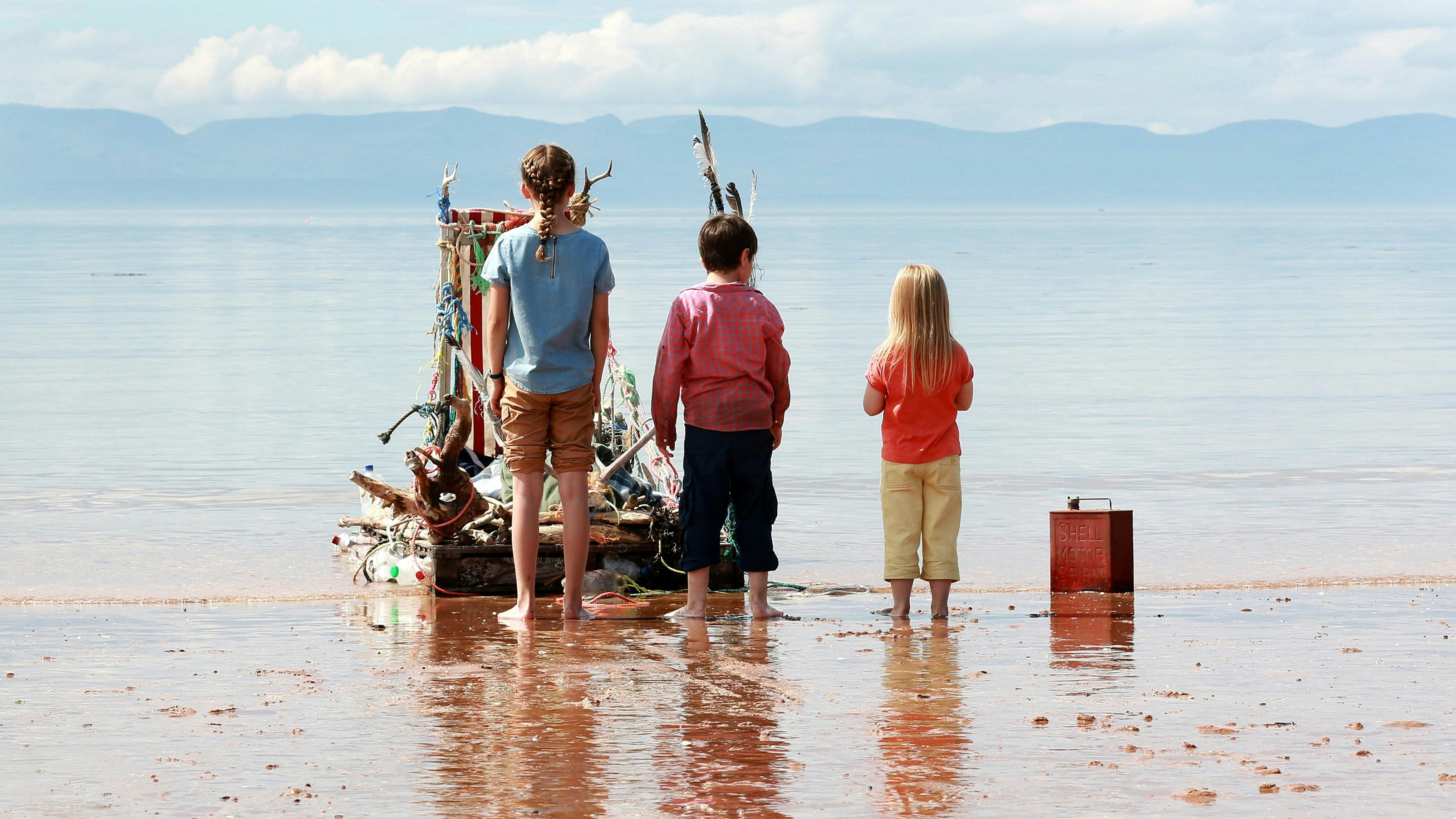 What We Did On Our Holiday Review | Movie - Empire