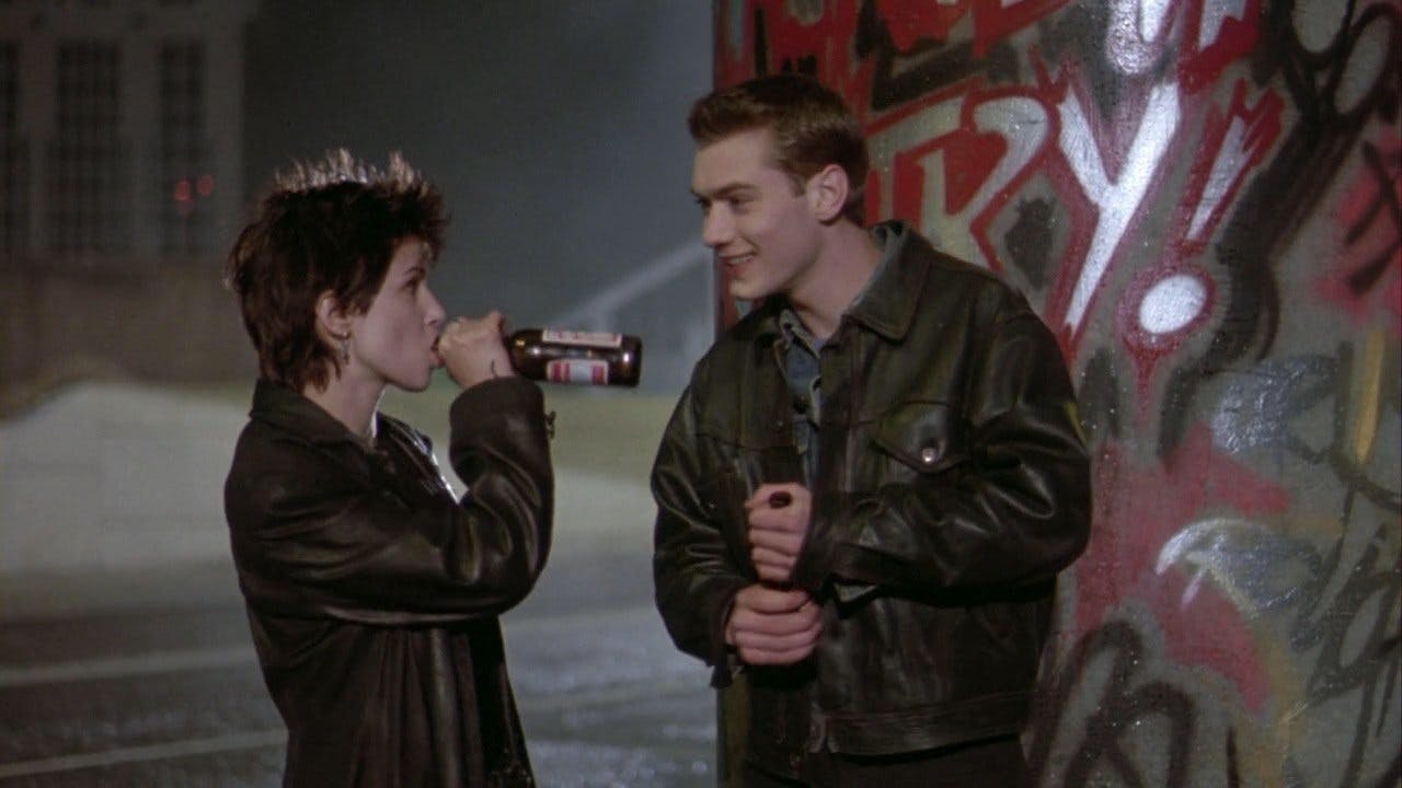 Shopping Review | Movie - Empire