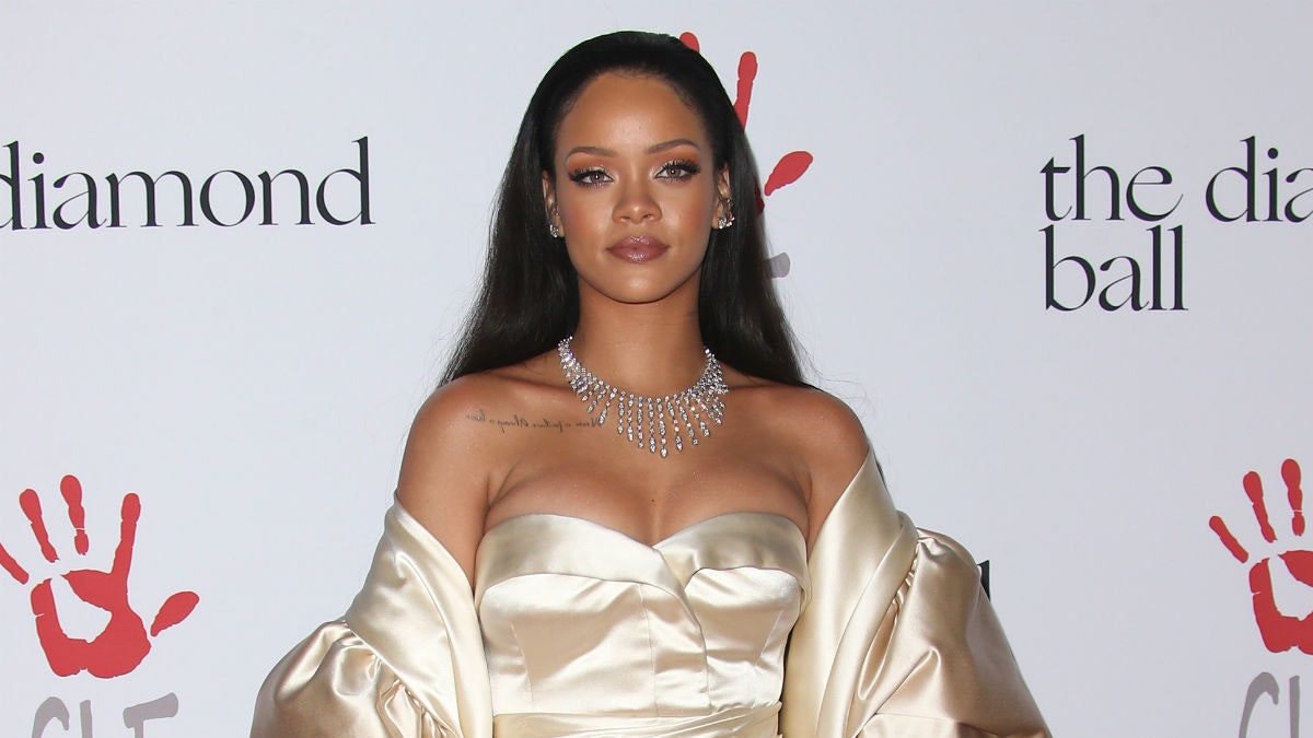 Rihannas Dad Has Forgiven Chris Brown For Beating His Daughter