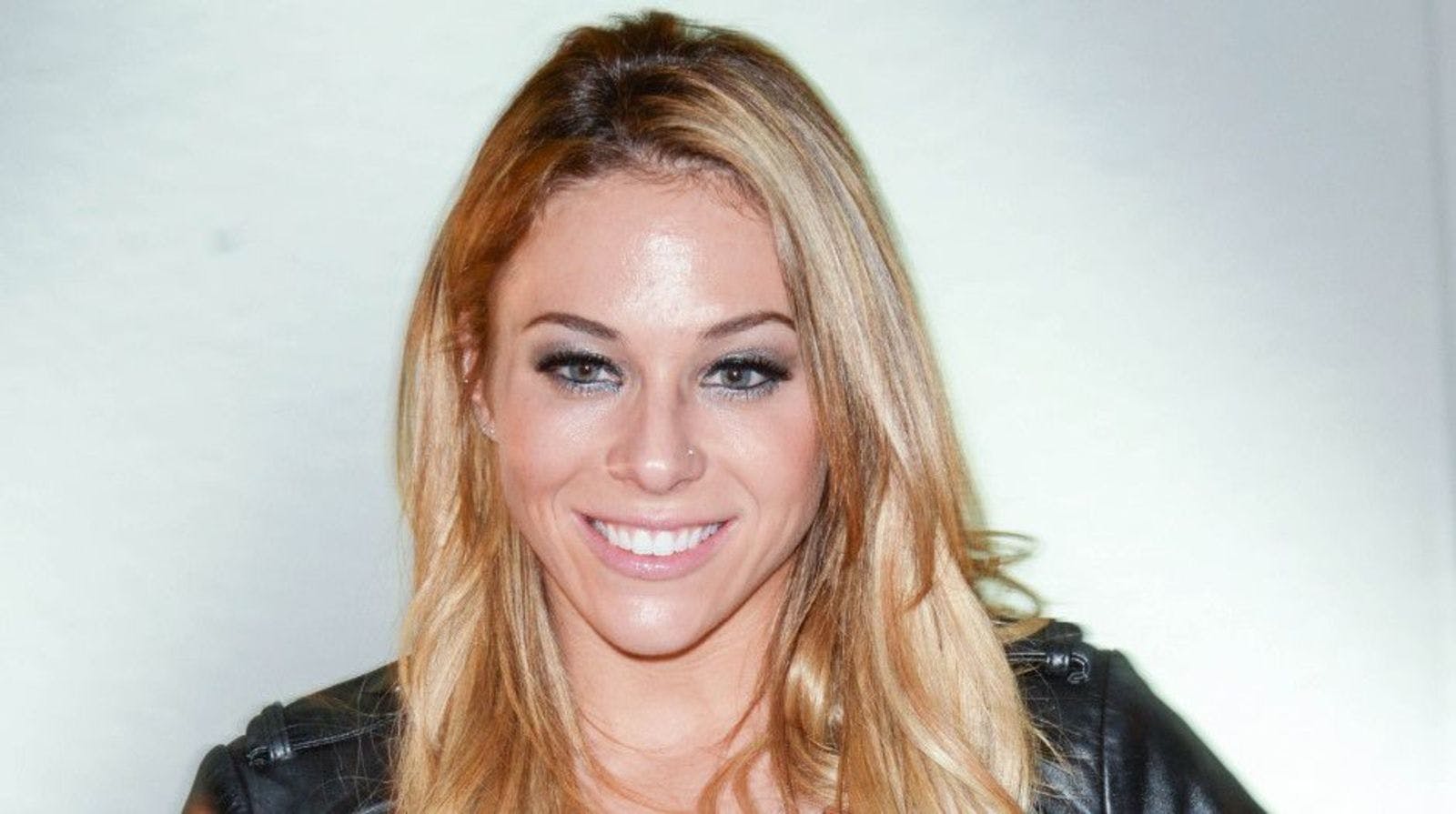 Kris Jenner Managed Miley Cyrus' BFF And Chose Her Outfits - Heat