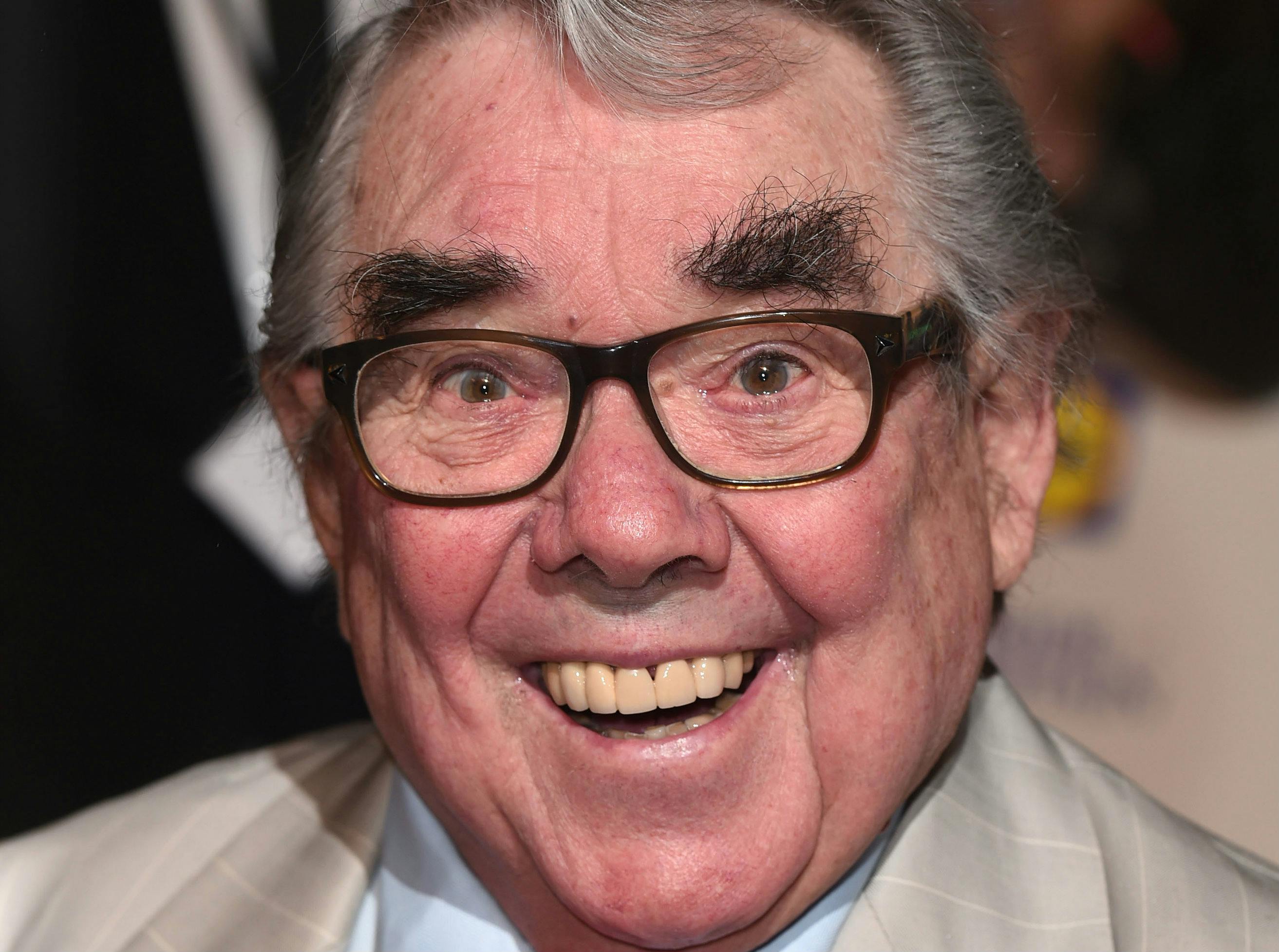 Ronnie Corbett dies aged 85 | Celebrity | Heat