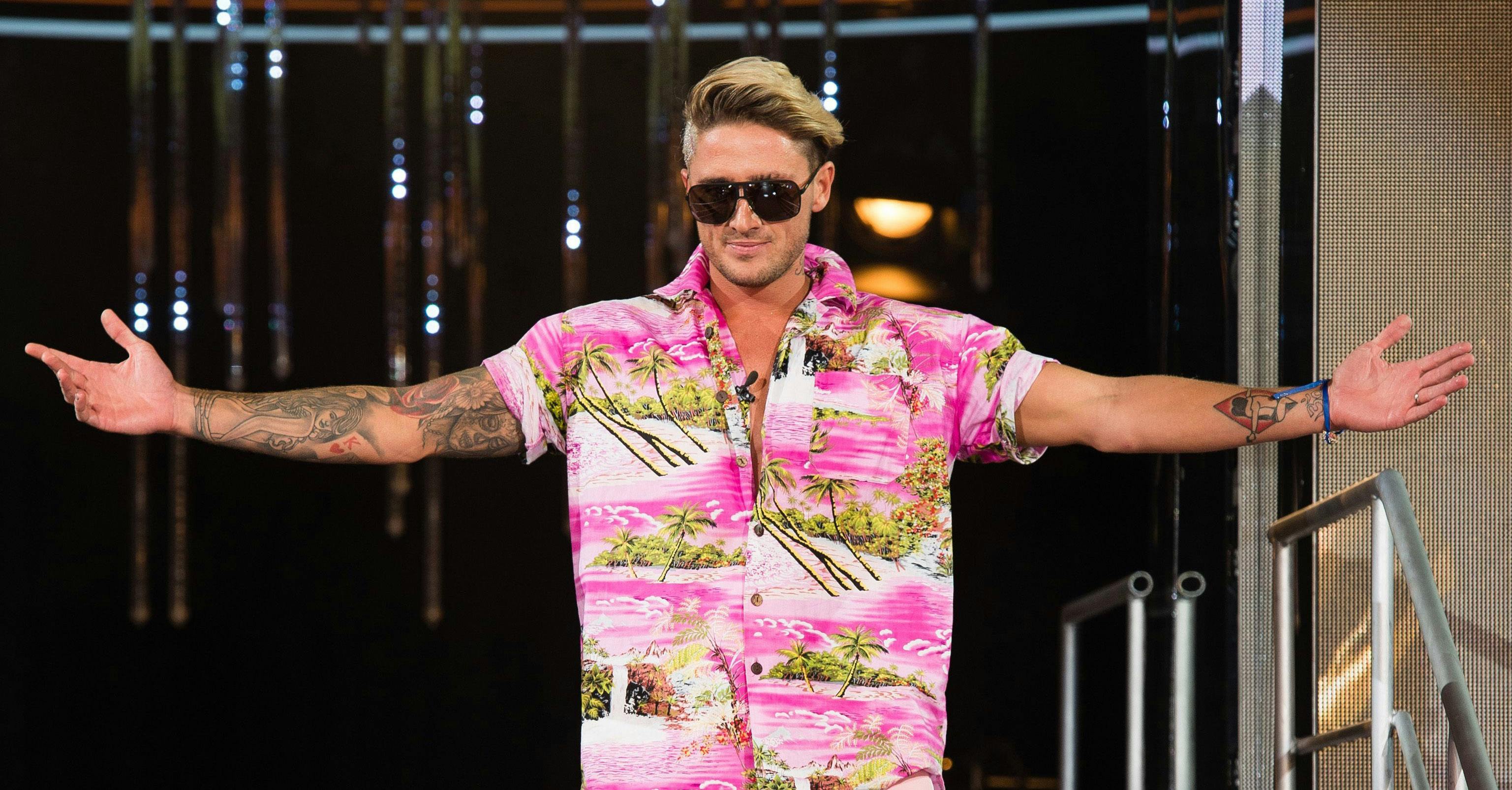 Did Bear just CONFIRM he’s going on TOWIE? | Celebrity | Heat