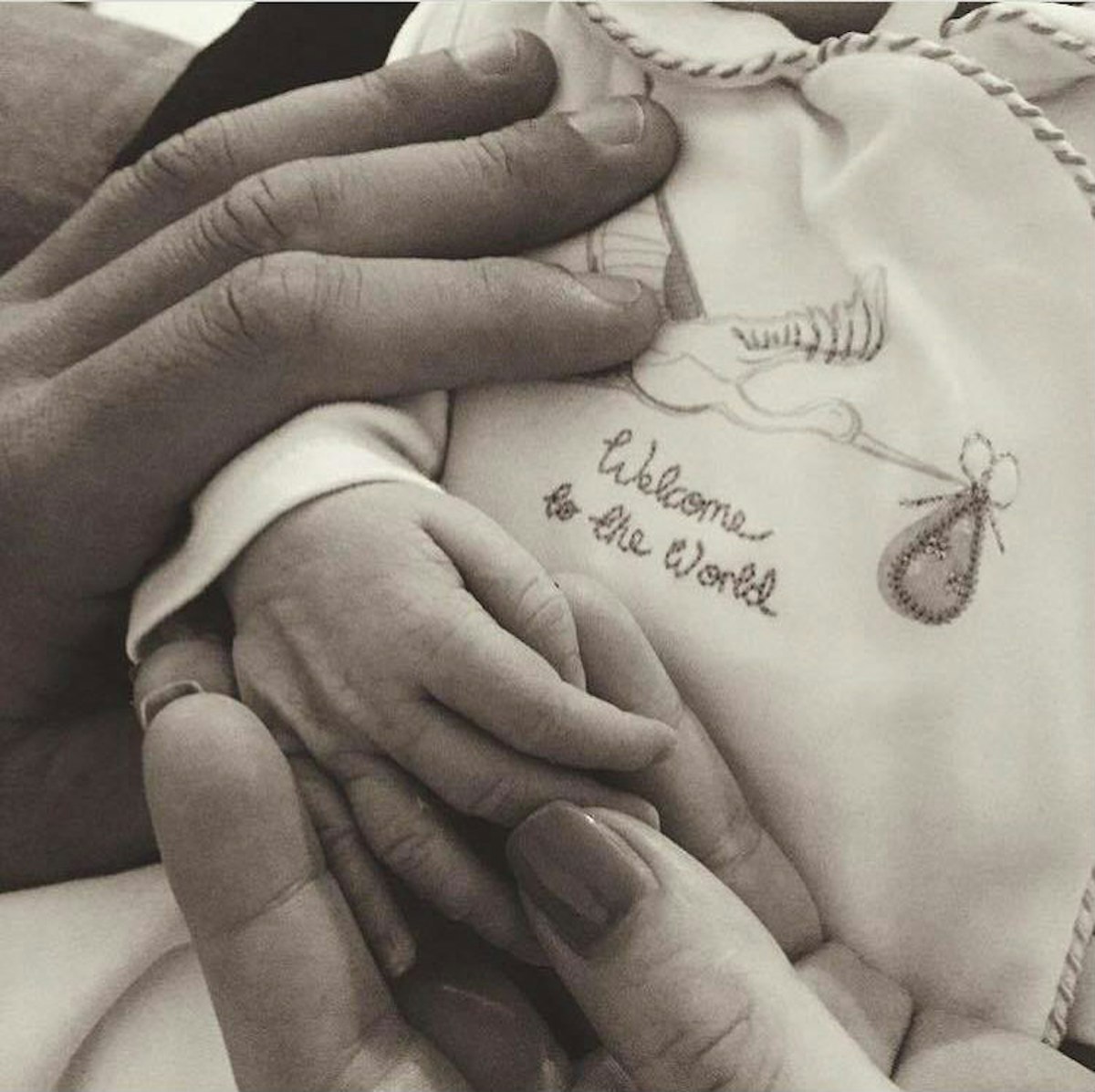 Maria Fowler shares the first picture of baby Evie - Closer