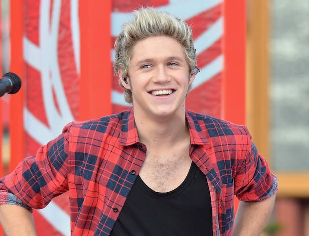Simon Cowell makes a dig at Niall Horan about this weeks no.1 - heat