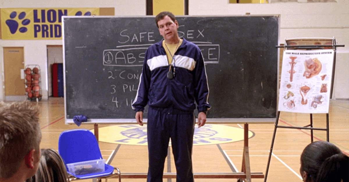 COACH CARR FROM MEAN GIRLS IS ON TINDER. THIS IS NOT A DRILL. - heat