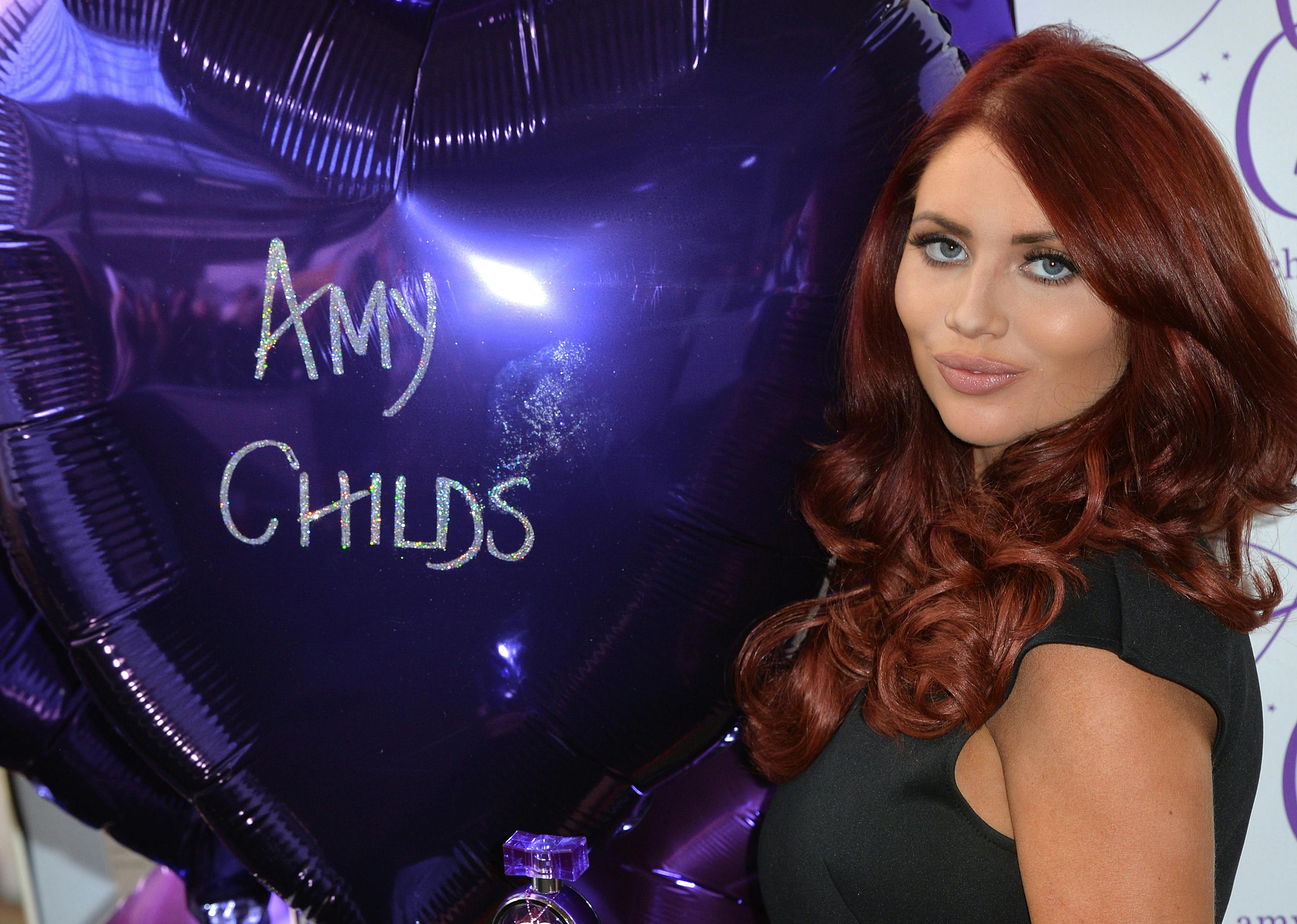 Amy Childs has posted an adorable picture of her growing baby bump