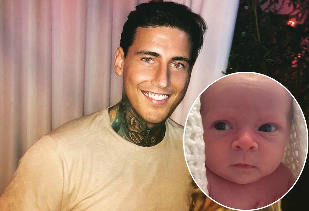 Jeremy McConnell confirms he is the father of Stephanie Davis' baby ...