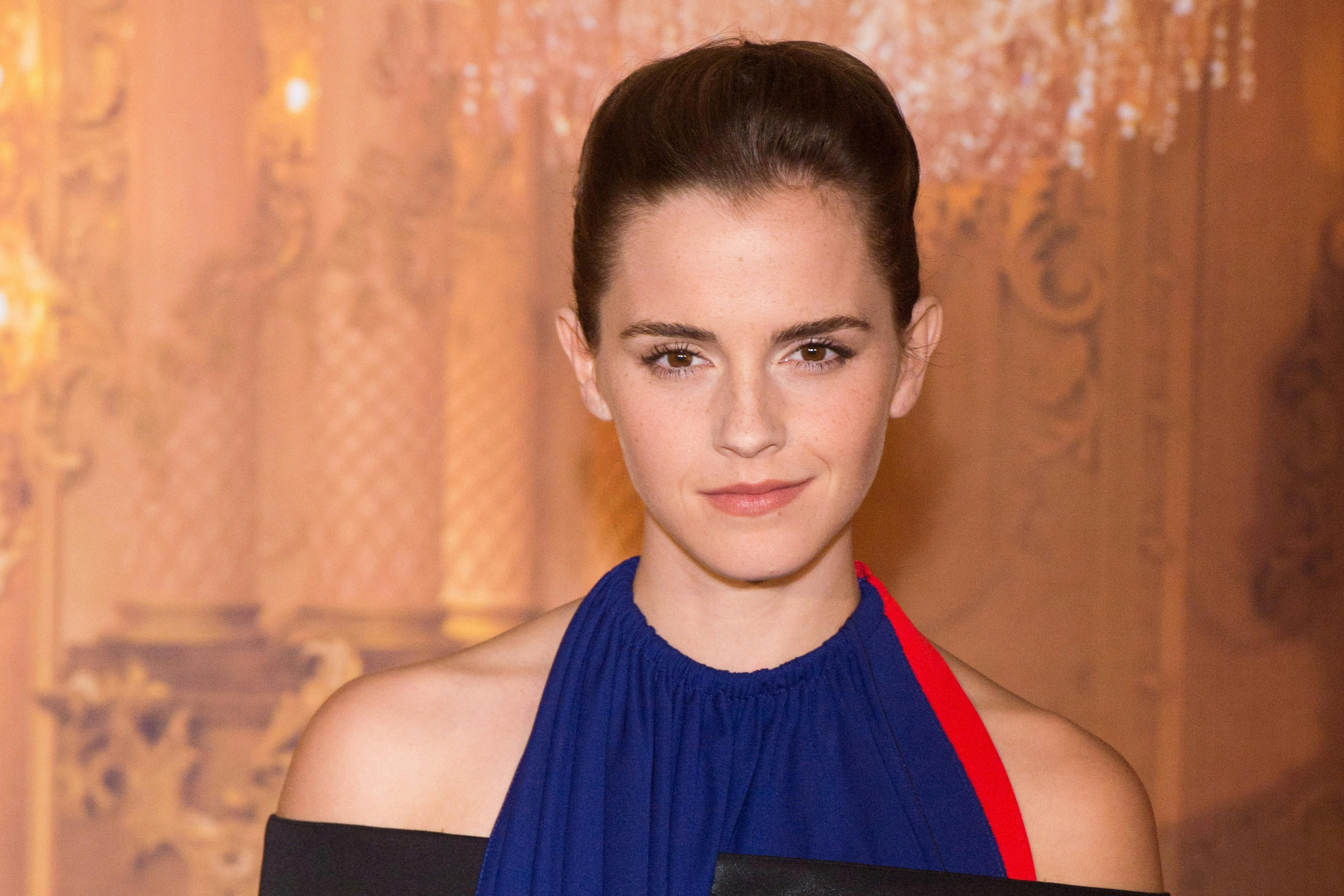 Emma Watson Beautiful Photos Emma Watson's Hair: From "Beauty And The