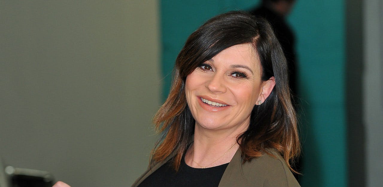 lucy-pargeter-has-given-birth-to-twin-girls