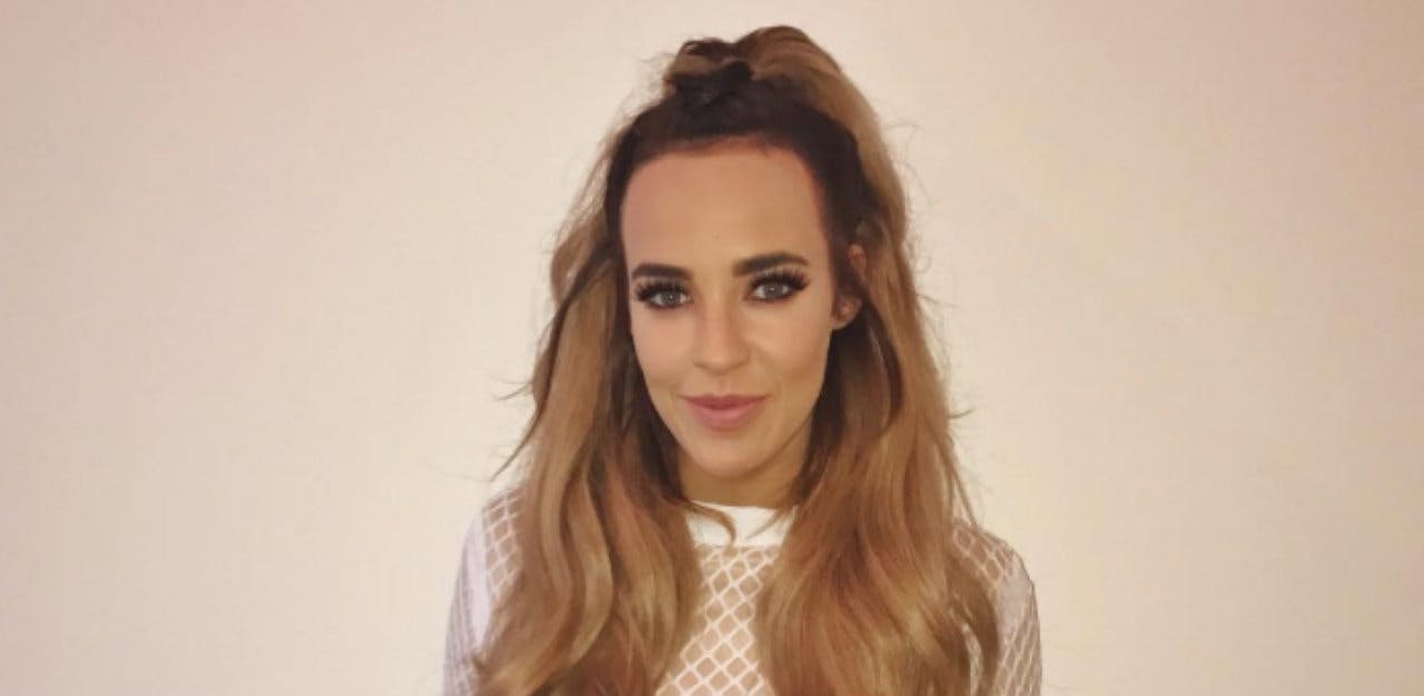 Stephanie Davis is seeing a hypnotist to "get back on track" following ...
