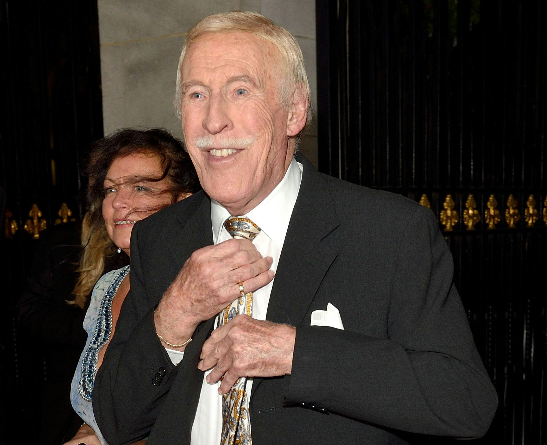 Bruce Forsyth dead: Star had heartwarming beliefs about dying - Closer